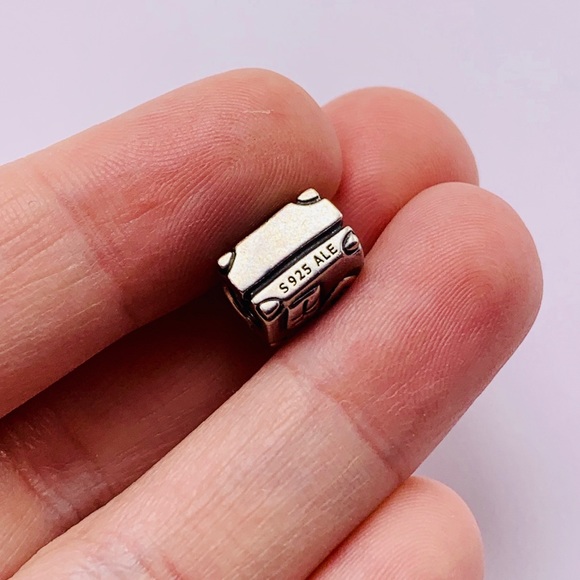 Pandora | Jewelry | Euc Pandora 79362 Sterling Silver Adventure ...